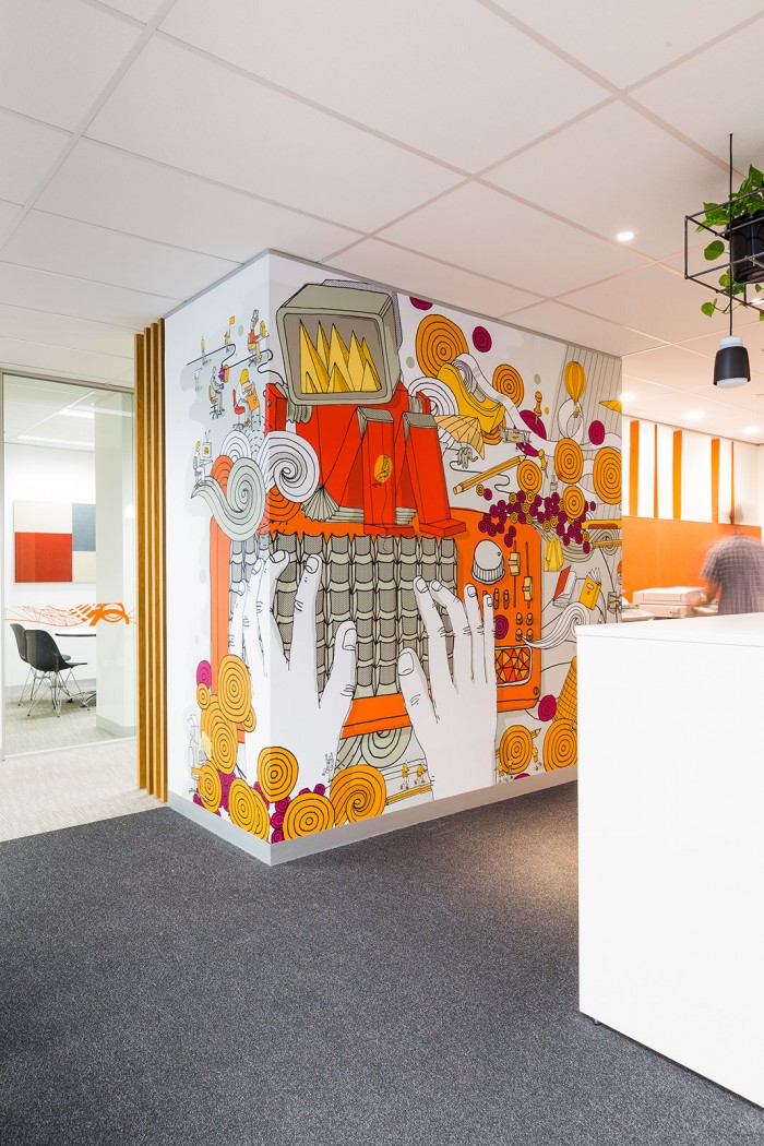 Commonwealth Bank murals – James Gulliver Hancock